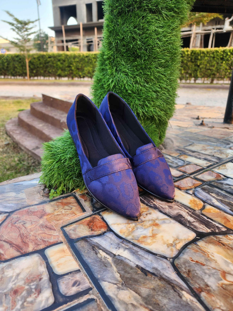 Lotus - Blue Flat Pumps – ZEVIDA
